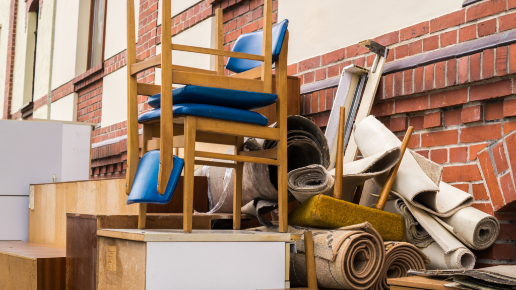Solutions to Tackle Move-Out Waste: A Guide for Residence Life